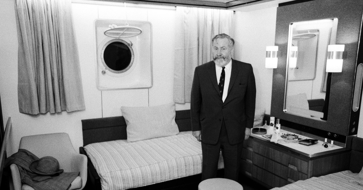 Here are some of the most extravagant first class cabins and amenities ...