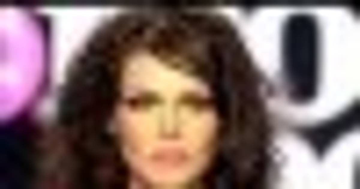 Alizée (Top model 2005) - Albumy fanów | Ofeminin