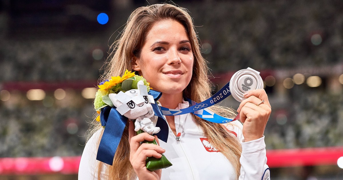 Maria Andrejczyk sylwetka lekkoatletki specjalizująca się w rzucie ...