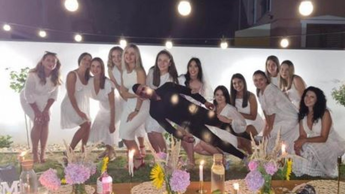 sloba radanovic mlada vencanje karton svadba - Blic