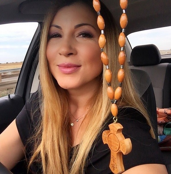 SVI JE PAMTE PO HITU BELE RADE, a onda je nestala sa scene i danas ...