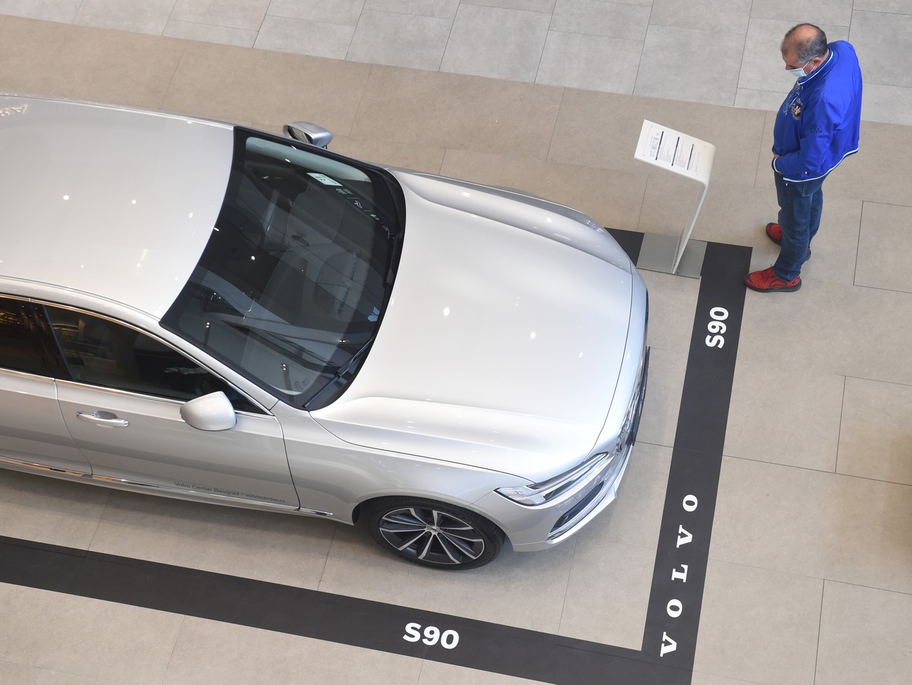 Zašto je "Volvo" odustao od svog cilja da od 2030. prodaje samo ...