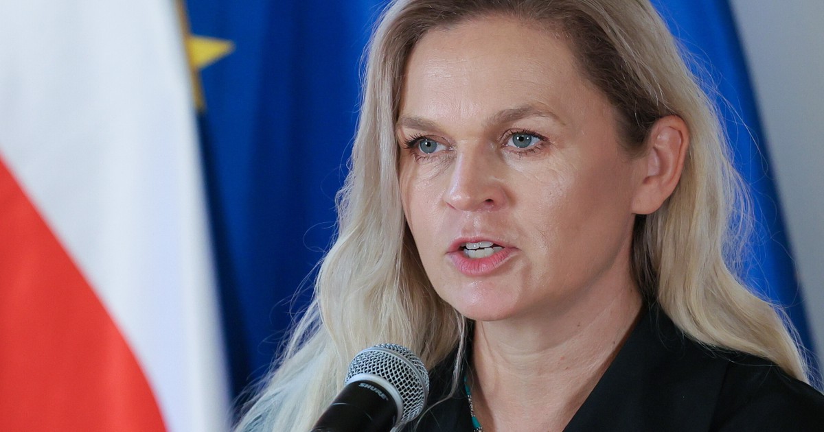 Barbara Nowacka | Newsweek