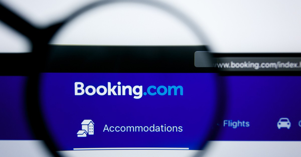 Prezes UOKiK prześwietli klauzule portalu Booking.com - GazetaPrawna.pl