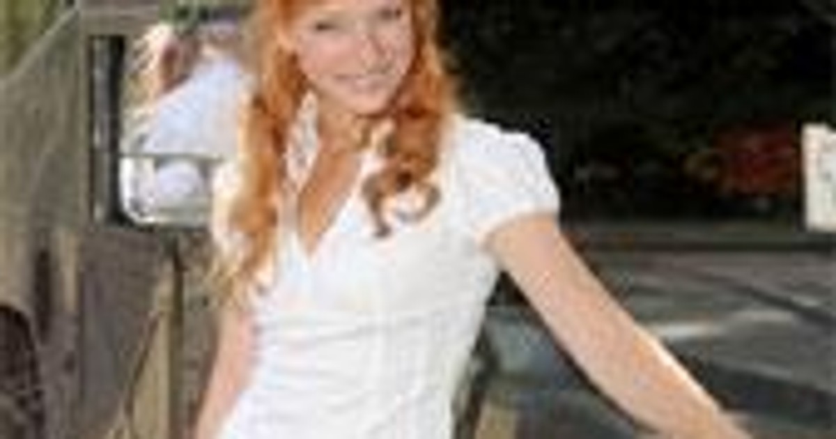 "Twarzą w twarz": Magda Walach z bronią w ręku! - Film