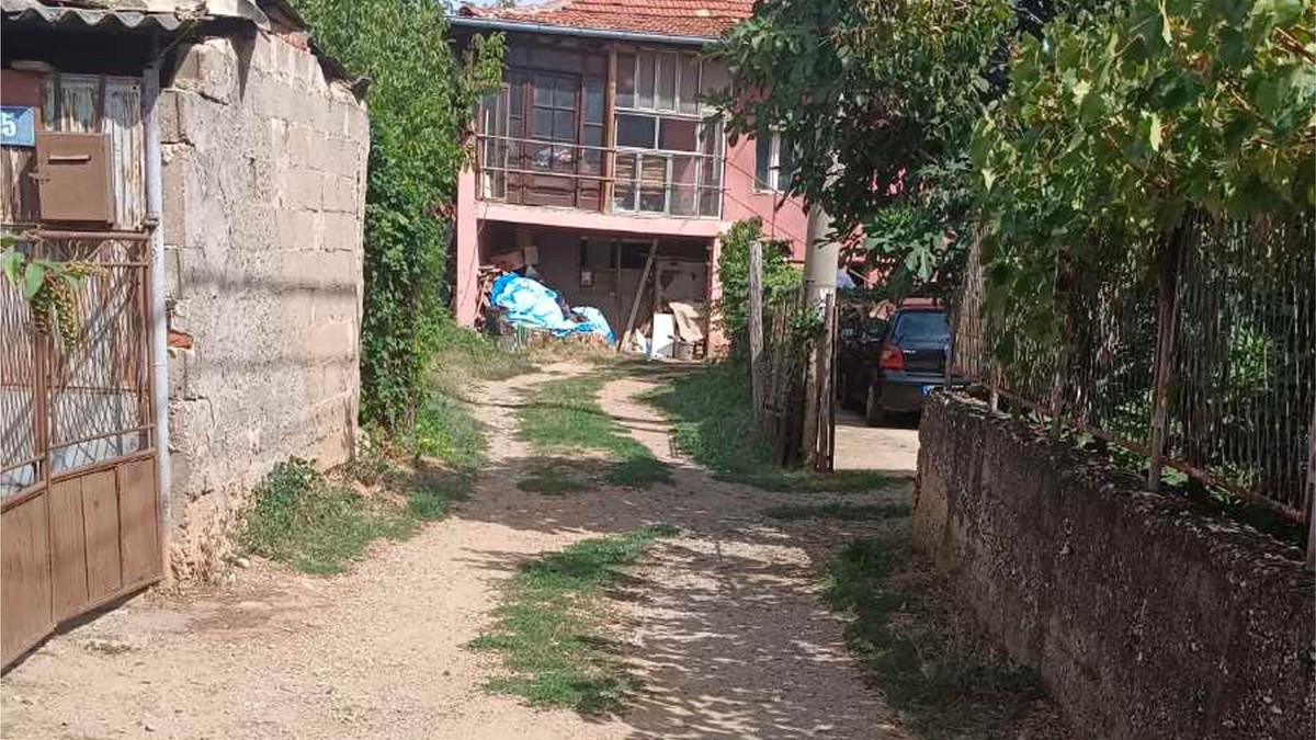 Prve slike sa mesta ubistva žene u Nišu, stric osumnjičene za zločin otkrio jezive detalje - Blic