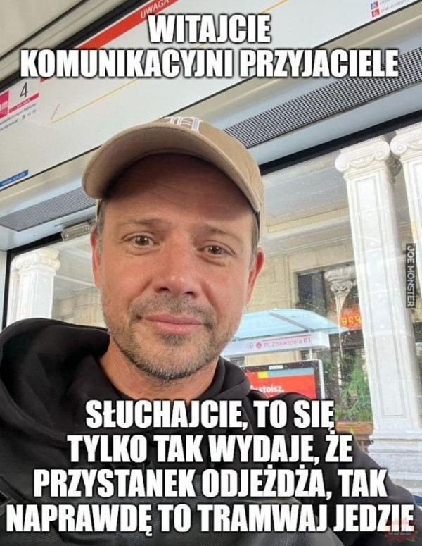 Memy z Rafałem Trzaskowskim w warszawskiej komunikacji. Bez litości [MEMY]