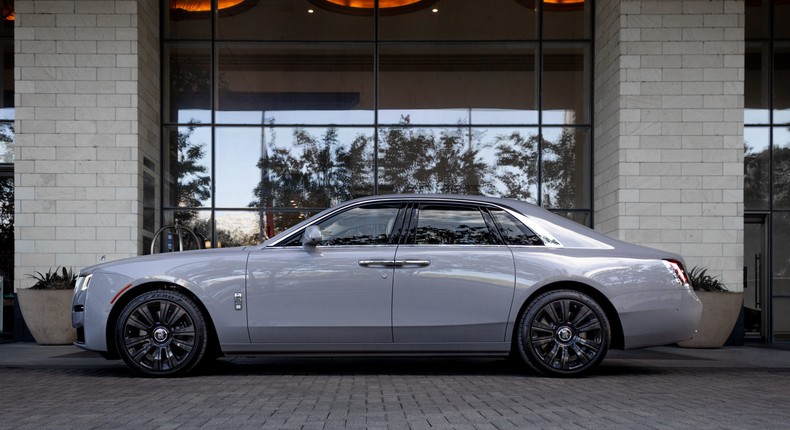 Driving a $430,000 Rolls-Royce Ghost reminded me that opulence has no ...