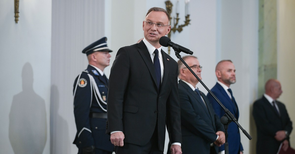 Nominacje generalskie dla policjantów. "Proszę to traktować jako zobowiązanie" - Wiadomości