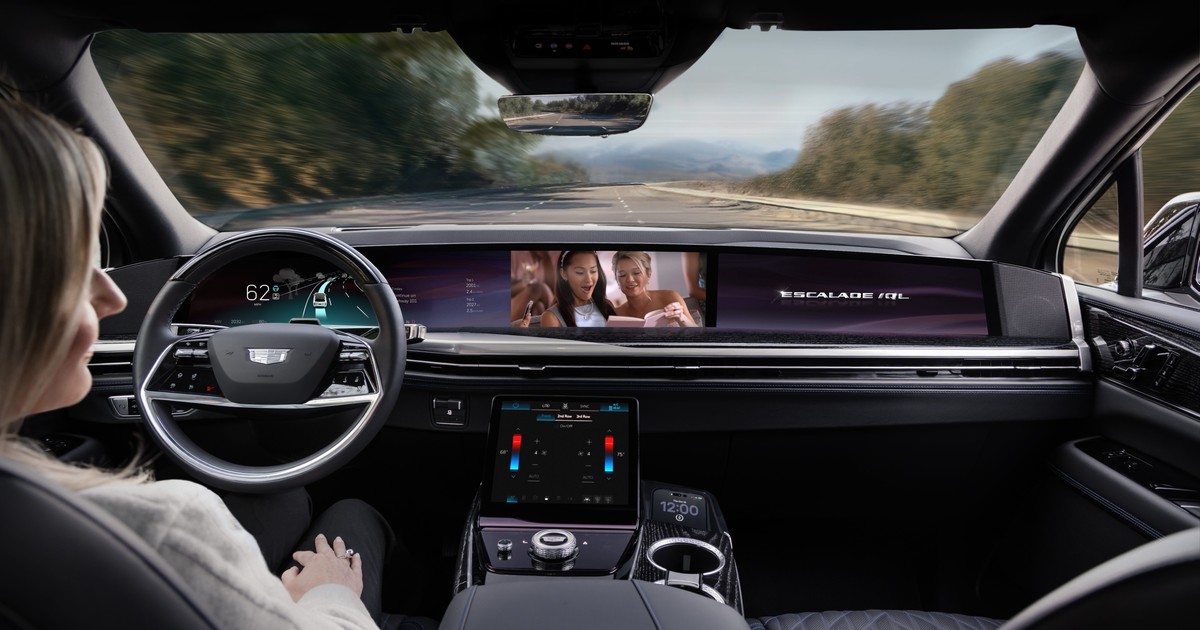GM says 'eyes-off' driving coming to its electric Cadillac in 2028 will ...