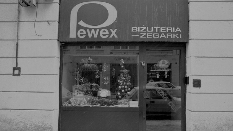 Pewex: okno na świat - Wiadomości