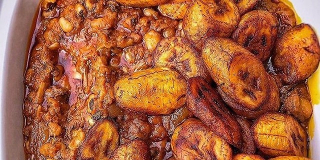 Fried Plantain And Beans