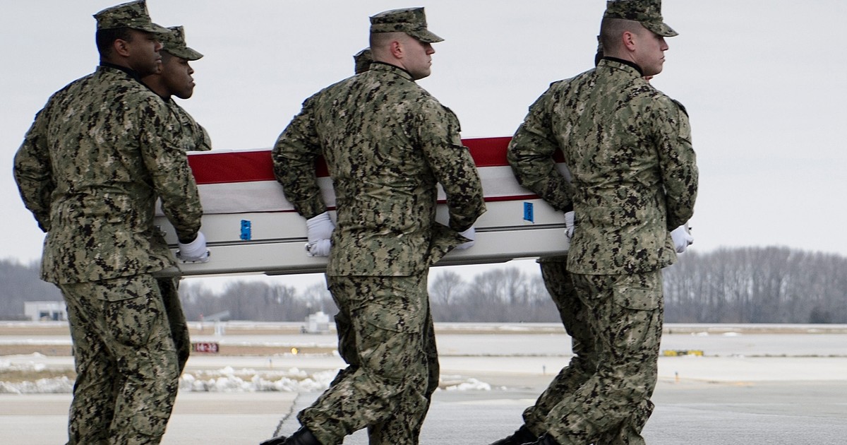 2 Navy Seals Declared Dead After Going Missing During Night Mission Off