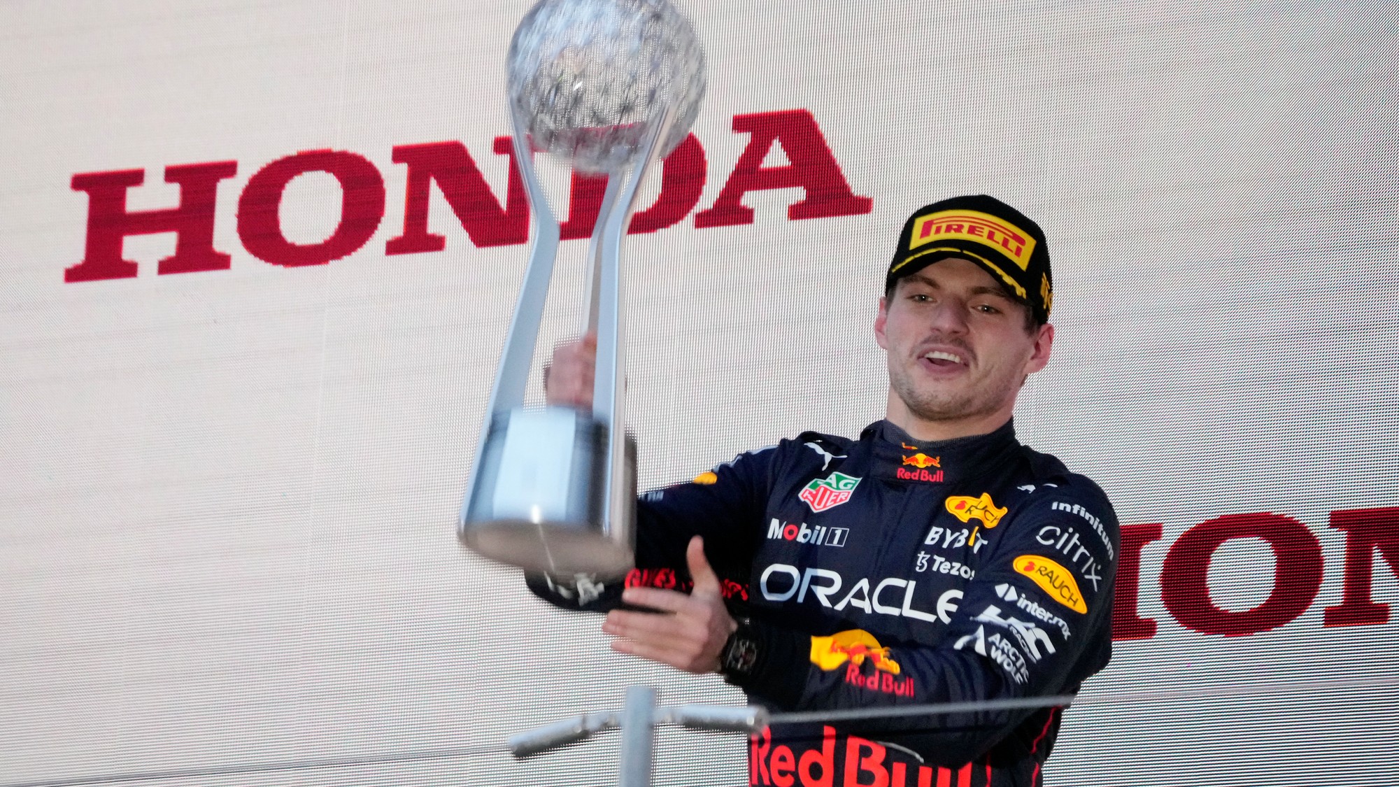 Veľká cena Japonska: Max Vestappen obhájil titul, preteky významne ...