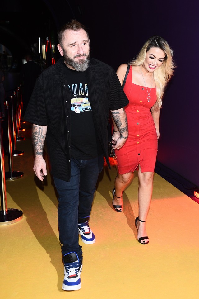 Piotr Liroy-Marzec zakochany? Pokazał się z nową partnerką na premierze ...