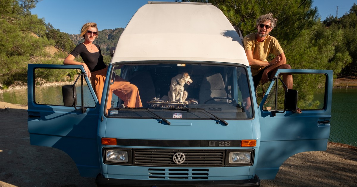Żyją i podróżują w 30-letnim vanie. Mówią o zaletach i wadach [WYWIAD ...