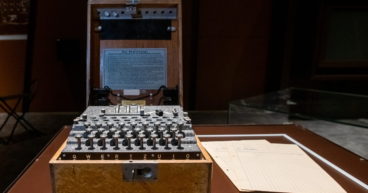 Agencja Wywiadu ujawniła oryginalną Enigmę. To już trzecia pokazana ...