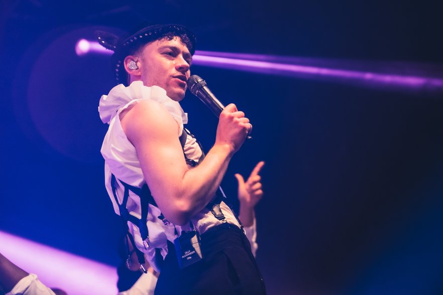 Porażka czyni mistrza, czyli Olly Alexander w Warszawie [ZDJĘCIA ...