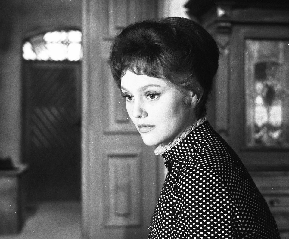 Legendy PRL. Aleksandra Zawieruszanka: kariera, życie prywatne - Plejada.pl