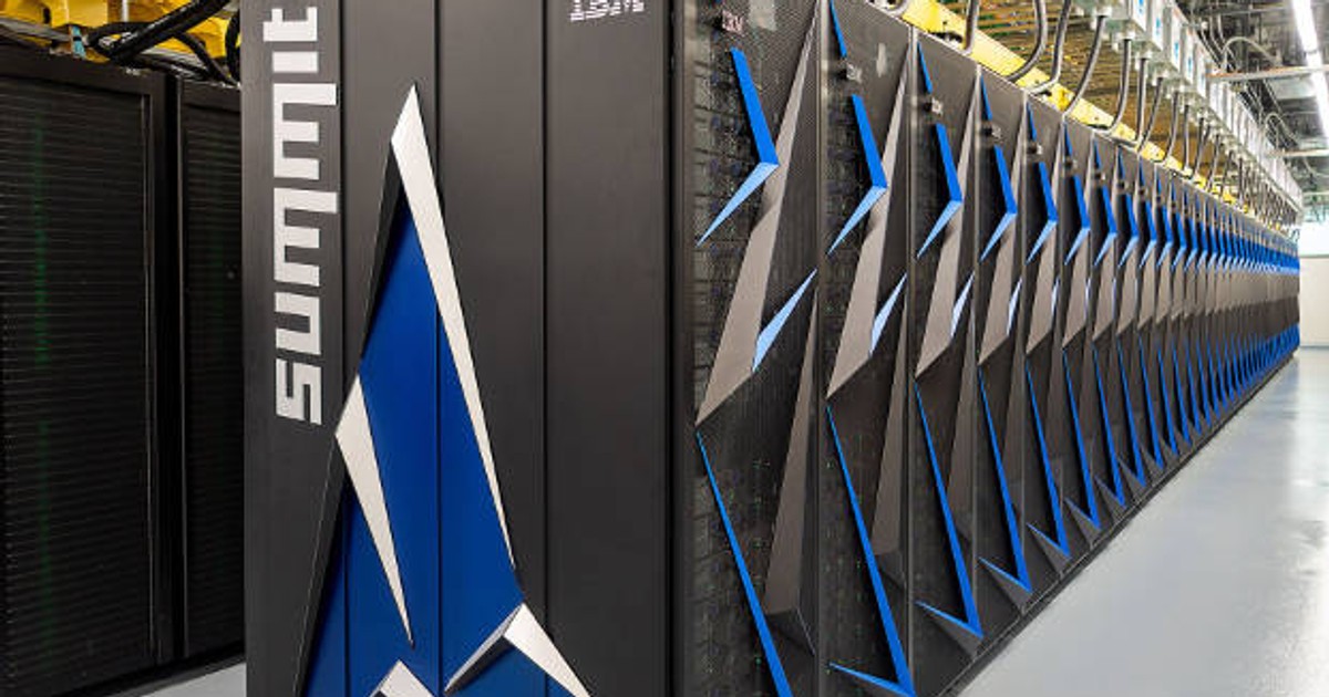 Summit zaprezentowany. To najszybszy superkomputer świata