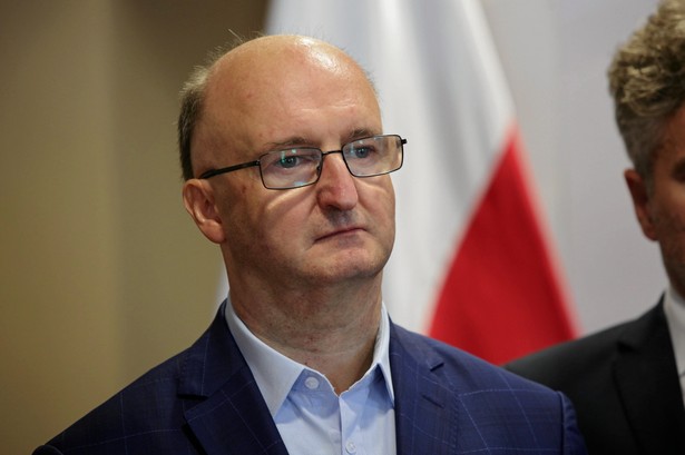 Wojna konsulów z Wawrzykiem. "Żądali potwierdzenia na piśmie" - Dziennik.pl