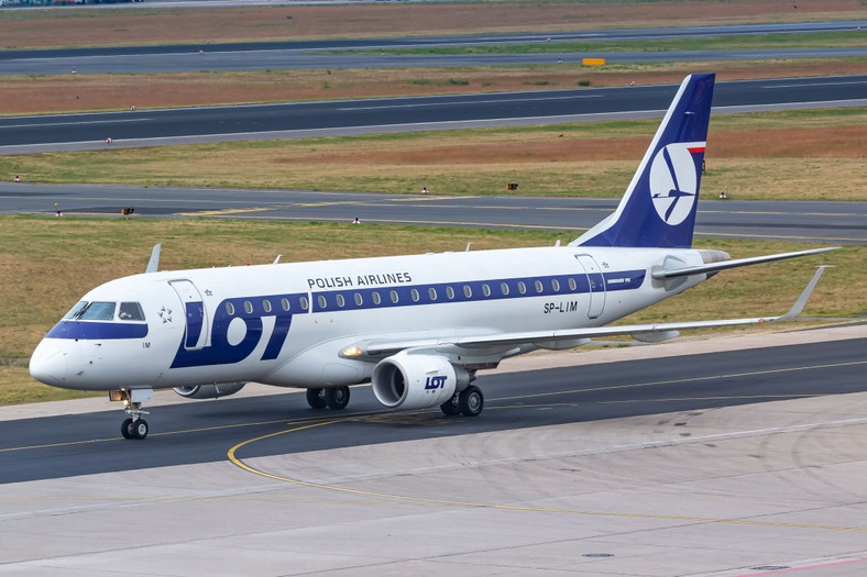 Flota Polskich Linii Lotniczych LOT - jakie samoloty reprezentują ...