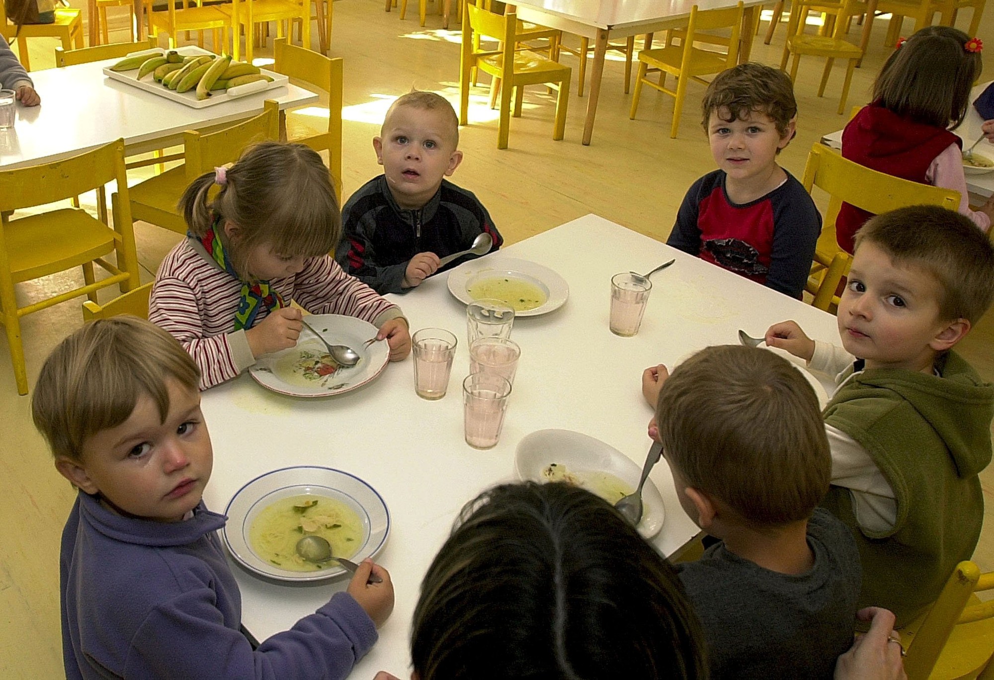 Naše deti jedia v škôlkach presolené obedy | Najmama.sk