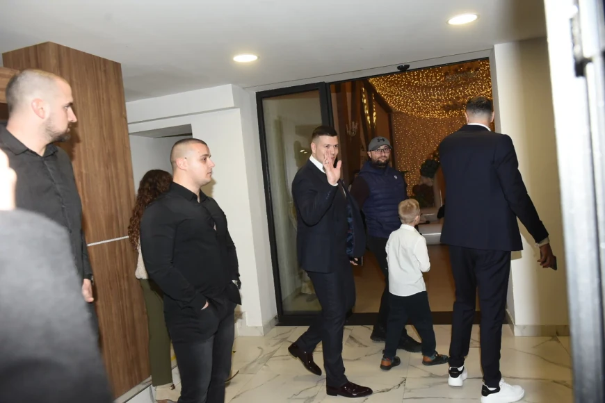 Oglasilo se Ministarstvo prosvete povodom slučaja Slobe Radanovića u ... Oglasilo se Ministarstvo prosvete povodom slučaja Slobe Radanovića u ...