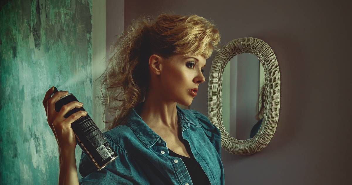 Mall bangs, czyli grzywka z centrum handlowego. Lata 80. znów w modzie ...