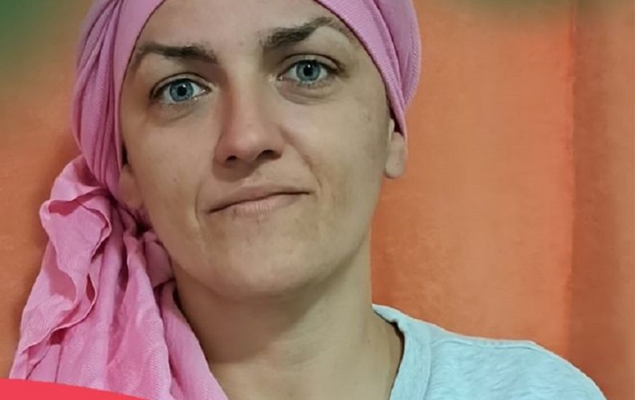 Umrla Marija, samohrana majka za koju se borila cela Srbija: Iza sebe ostavila tri ćerkice - Blic