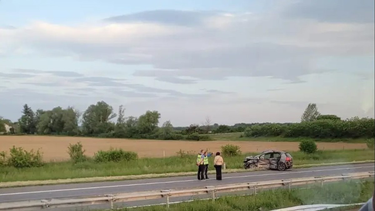 Prve slike sa mesta nesreće u Hrvatskoj: Otkriven uzrok udesa, srča svuda po putu - Blic