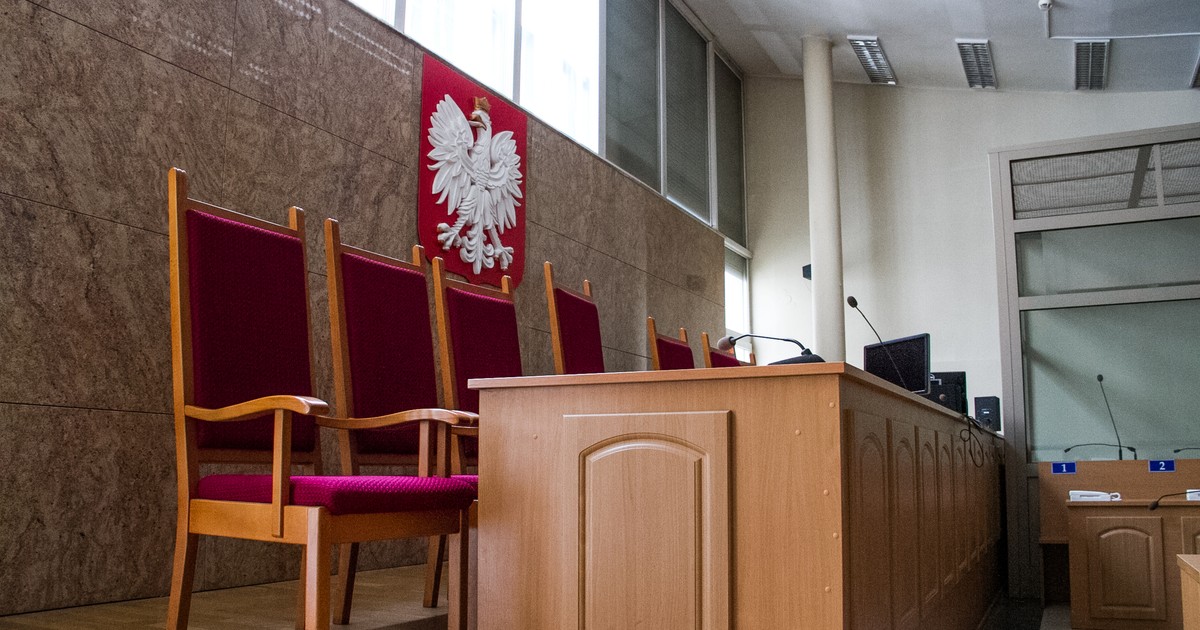 Oświadczenia majątkowe sędziów: domy, auta, a także basen i fortepian ... Oświadczenia majątkowe sędziów: domy, auta, a także basen i fortepian ...