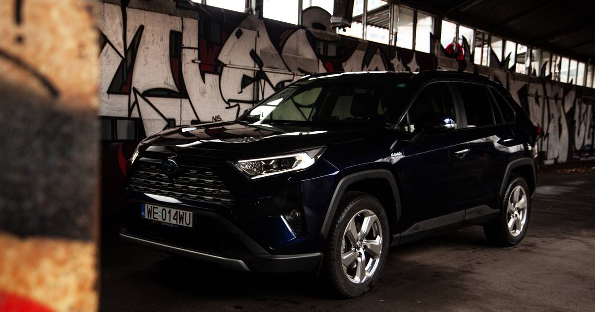 Toyota RAV 4 V generacji. Recenzujemy samochód - Noizz