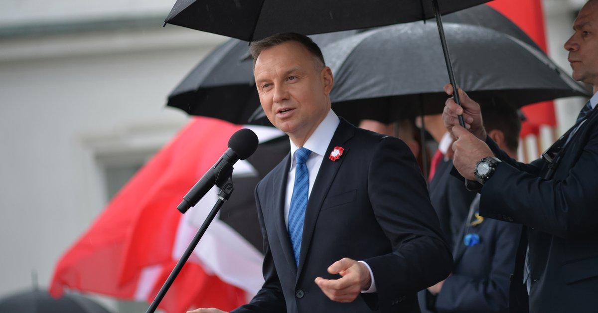 Flaga RP od prezydenta dla Nowego Domu Polskiego w Jerozolimie - Informacje