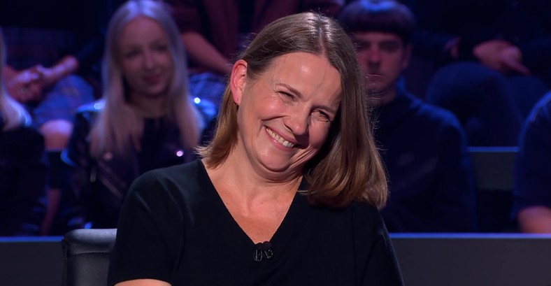 "Milionerzy". Pytania o leptony i łożysko pokonały uczestniczki. Znasz ...