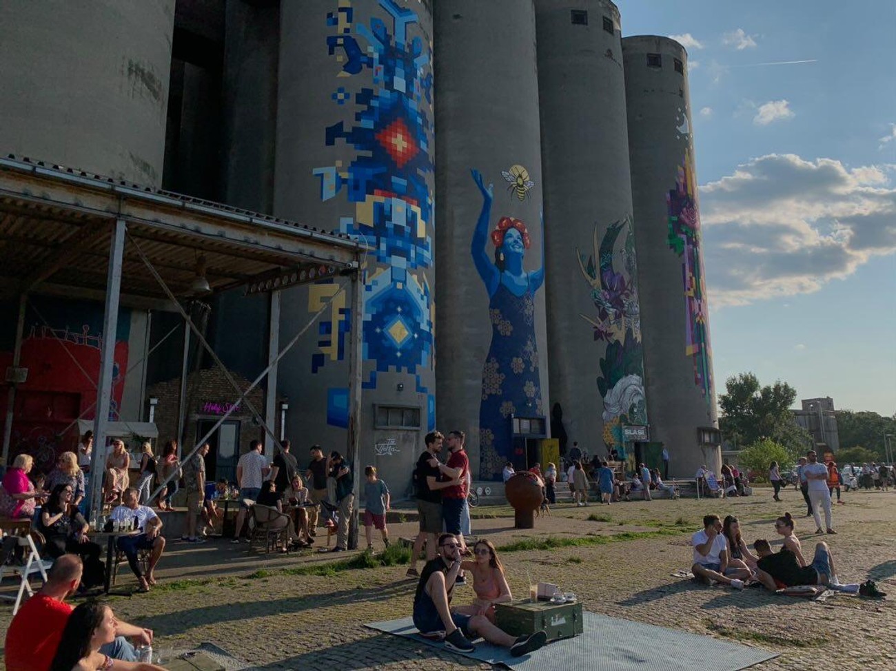 Beograd više nije prestonica noćnog života, evo i zašto - Blic