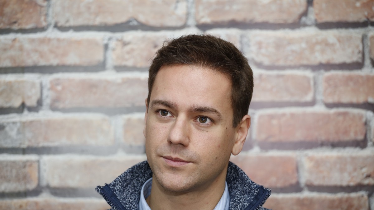 Luka Raco ima novu devojku: U vezi sa koleginicom, evo o kome je reč - Blic