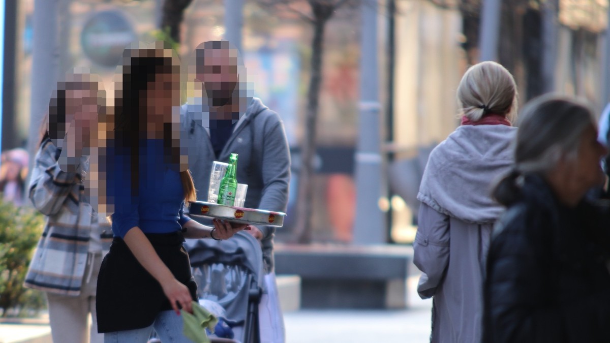 Konobarica lažno optužila mladića za silovanje jer je muž vidio ugriz na vratu - Blic