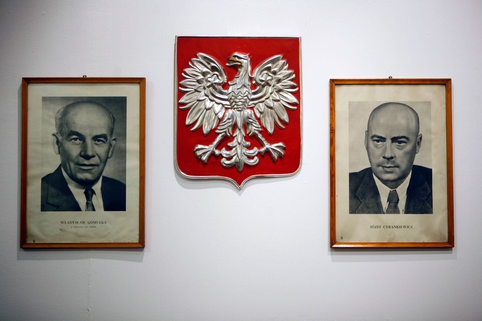 Symbole PRL-u, które zniknęły - Wiadomości