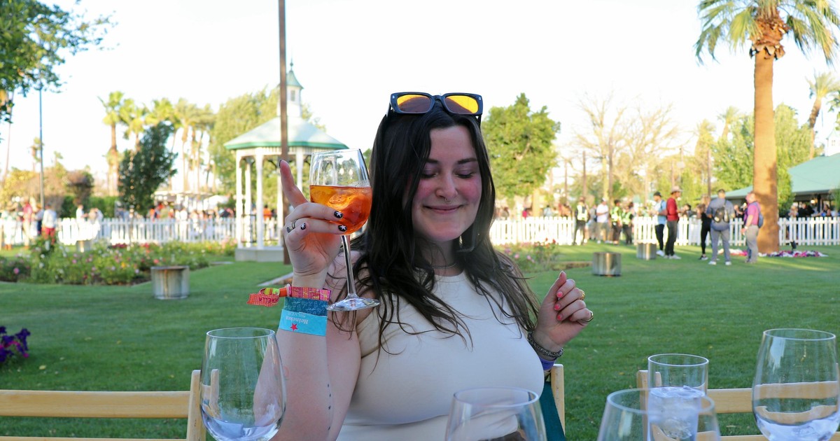 Take a look inside Coachella's VIP dining experience, where a seat at ...