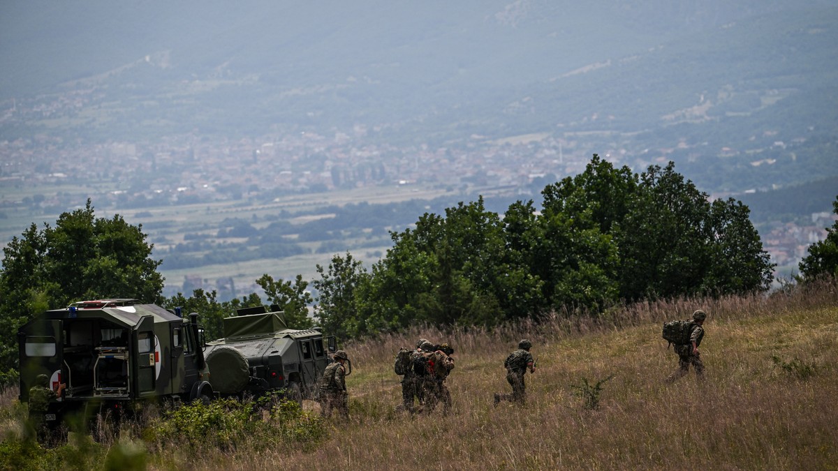 Tragedija u Vojsci Srbije: Desetar iz Surdulice preminuo tokom vežbe - Blic