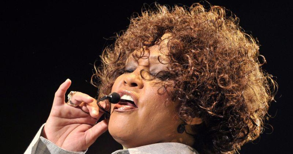5. „I Will Always Love You”, Dolly Parton (1974)/Whitney Houston (1992 ...