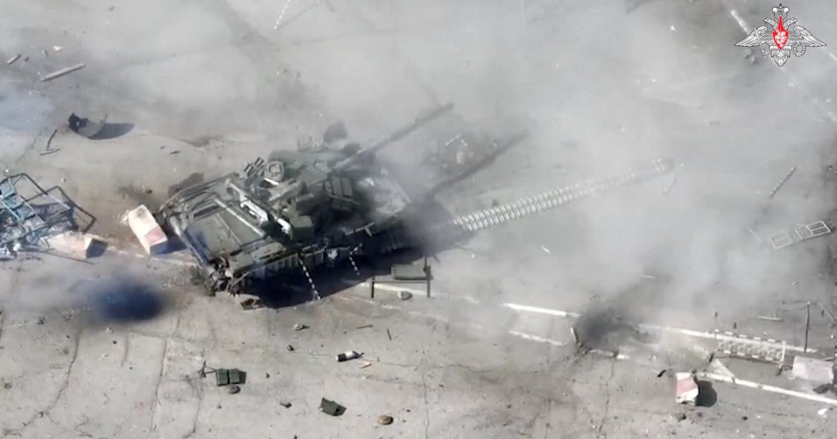 Russian rebels aim to embarrass Putin with cross-border attacks during ...