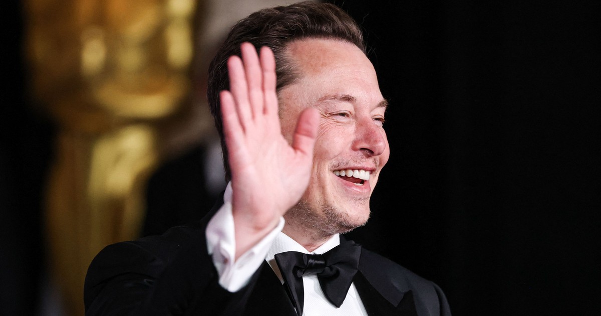 Elon Musk traci tytuł bilionera. SpaceX czeka kluczowy moment na giełdzie