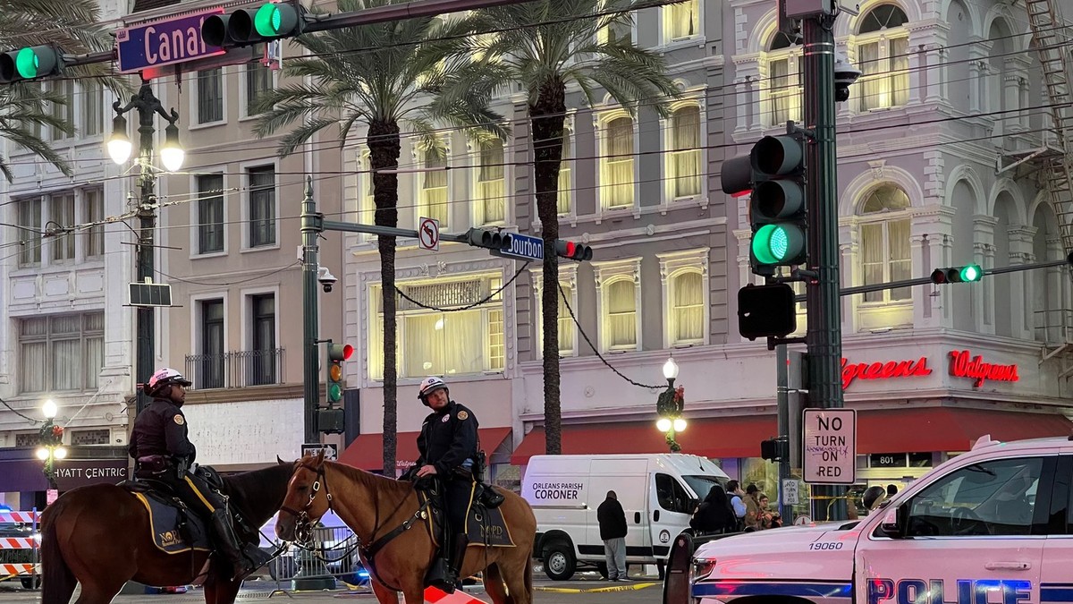 Jezive ispovesti svedoka iz Nju Orleansa, sumnja se na terorizam: "Do mene je doletelo telo" - Blic