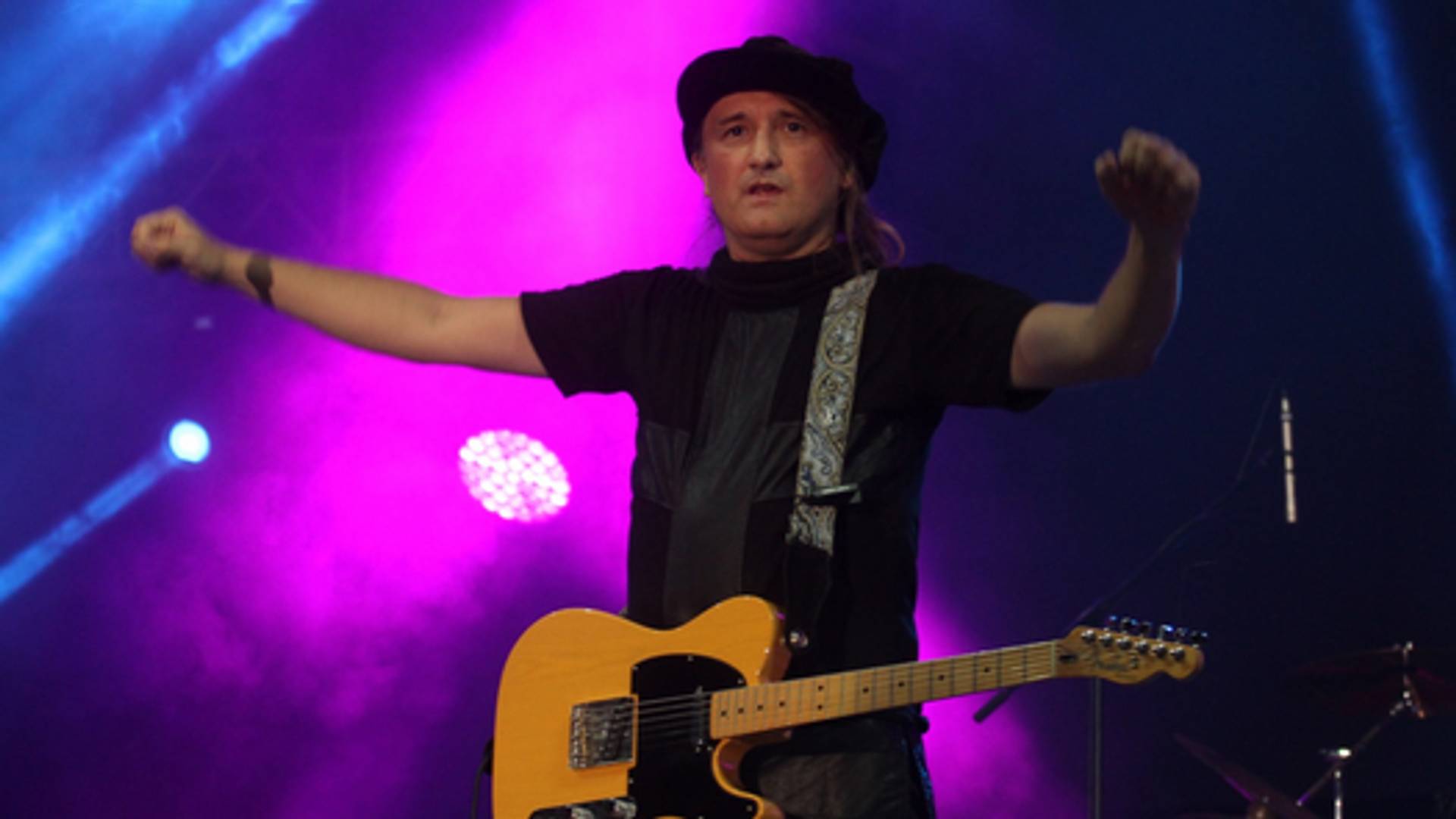 Loša iz Plavog orkestra: Dino Dvornik mi je spasio život u Novom Sadu Noizz