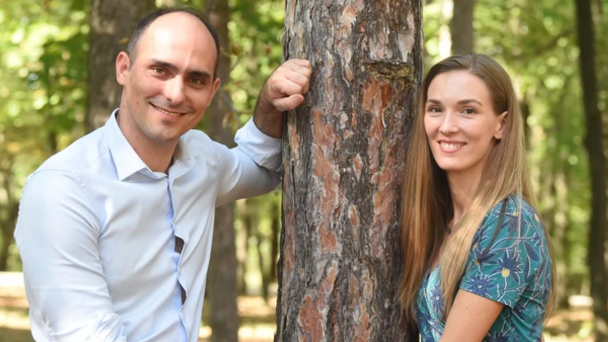 Srpski princ i princeza žive u Topoli, a evo gde letuju: "LEPŠE JE OD ...