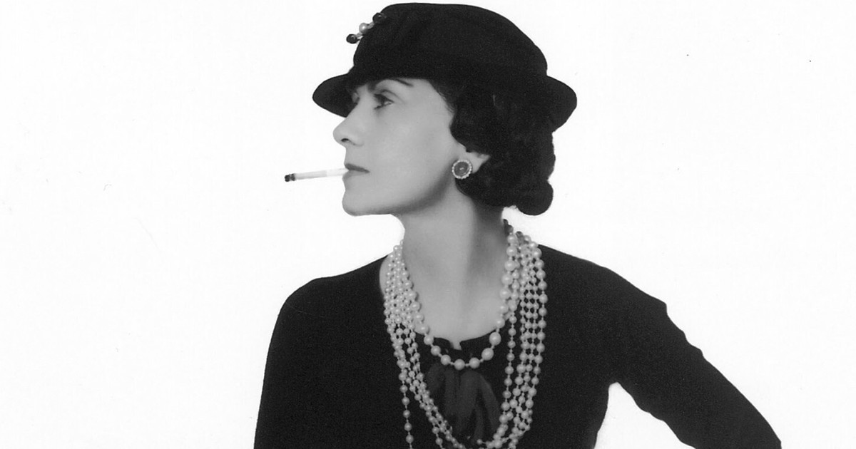 Coco Chanel: 100 lat temu wypuściła kultowe perfumy Chanel No. 5. Kim ...