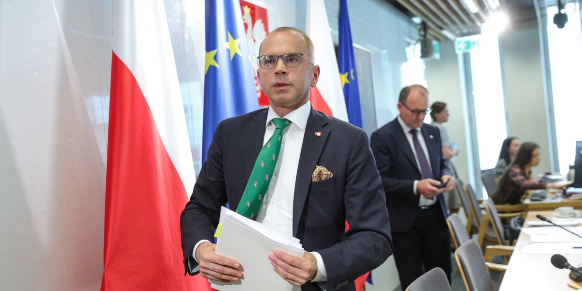 Na poniedziałek Daniel Obajtek został wezwany do prokuratury - Wiadomości