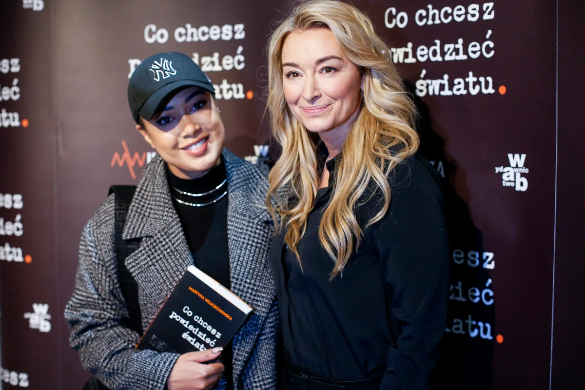 Martyna Wojciechowska pokazała zdjęcie sprzed lat. Jej goły brzuch robi furorę w sieci [FOTO ...